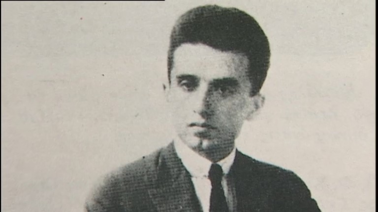 Κώστας Καρυωτάκης - 21 Ιουλίου 1928 | ert.gr